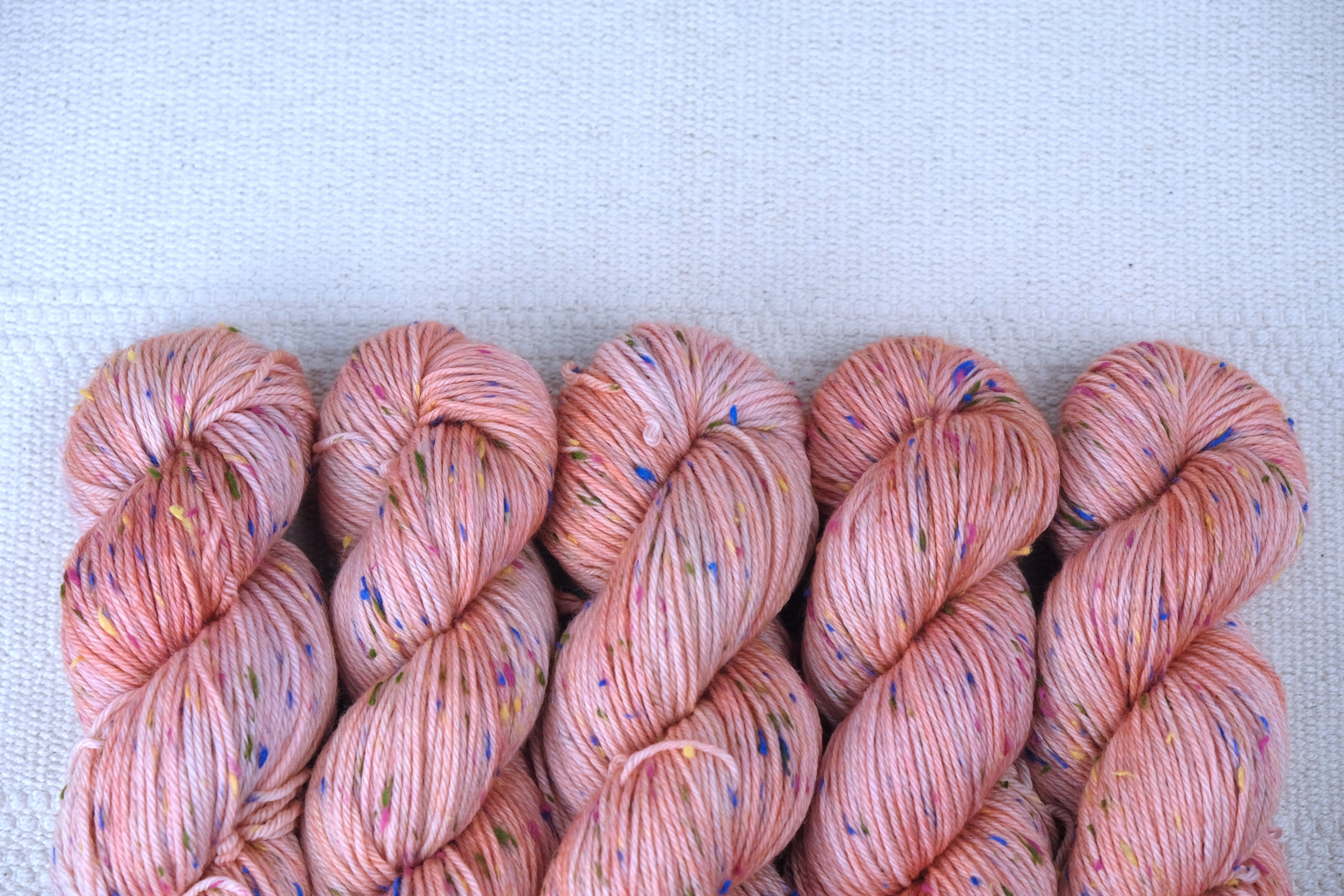 Sprinkle DK - Peach – KAIJUU Fibers yarn
